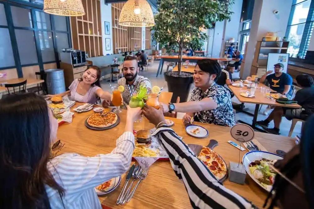 Restaurants & Dinner Places To Eat In Dubai Parks & Resorts | Rove Hotels